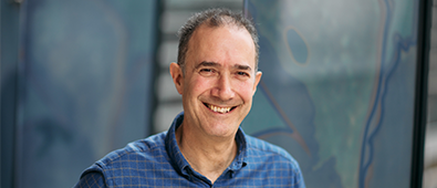 Jordan Raff receives Excellence in Science Award - Dunn School